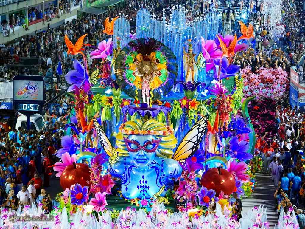 PFTW: Carnival Wallpaper